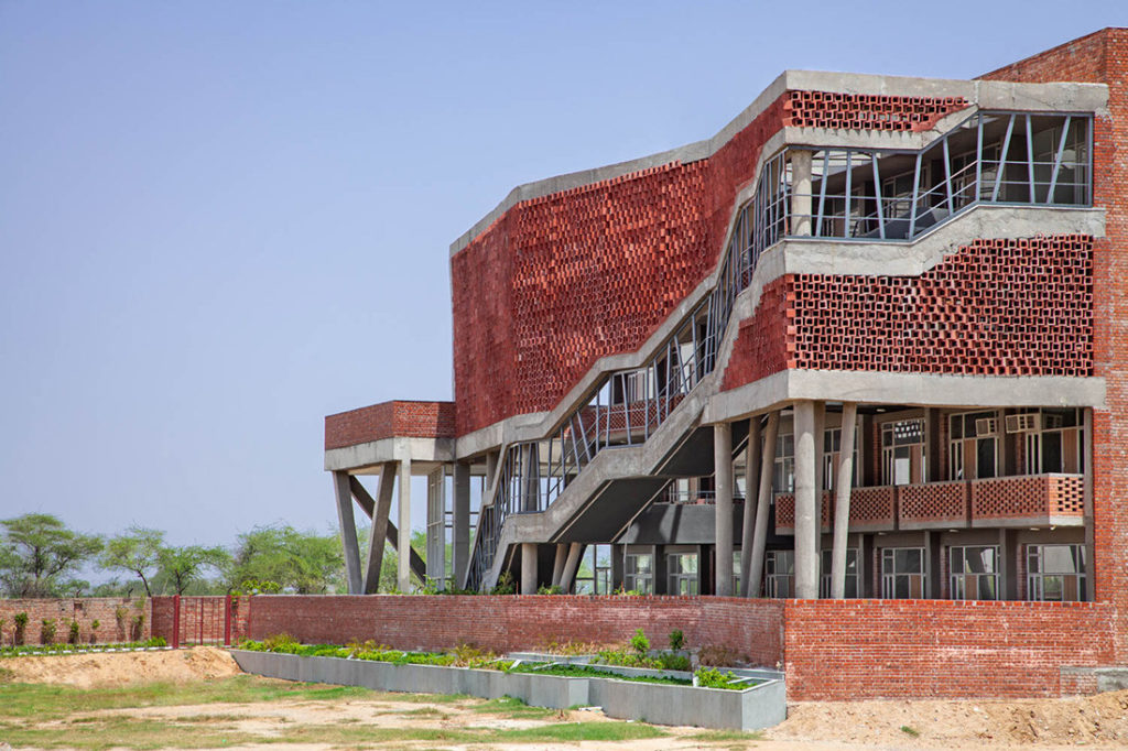 Girls hostel building by ZED Lab serves to sustain the future ...