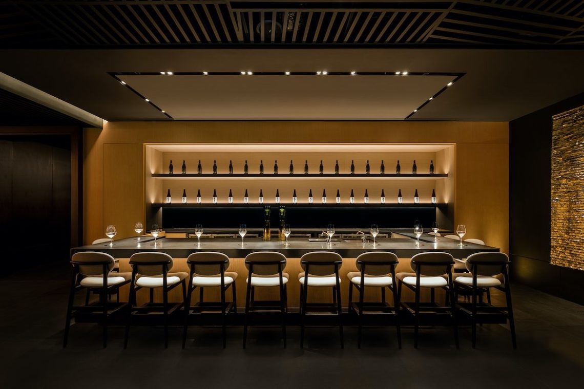 God of Teppanyaki by Steve Leung Design Group | IndesignLive