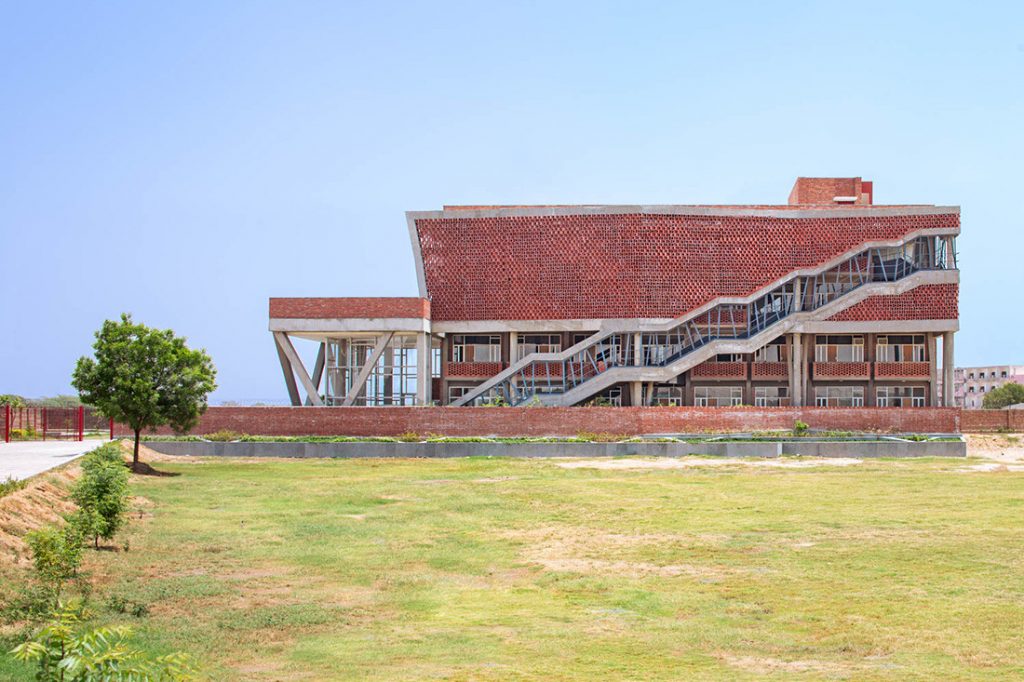 Girls hostel building by ZED Lab serves to sustain the future ...