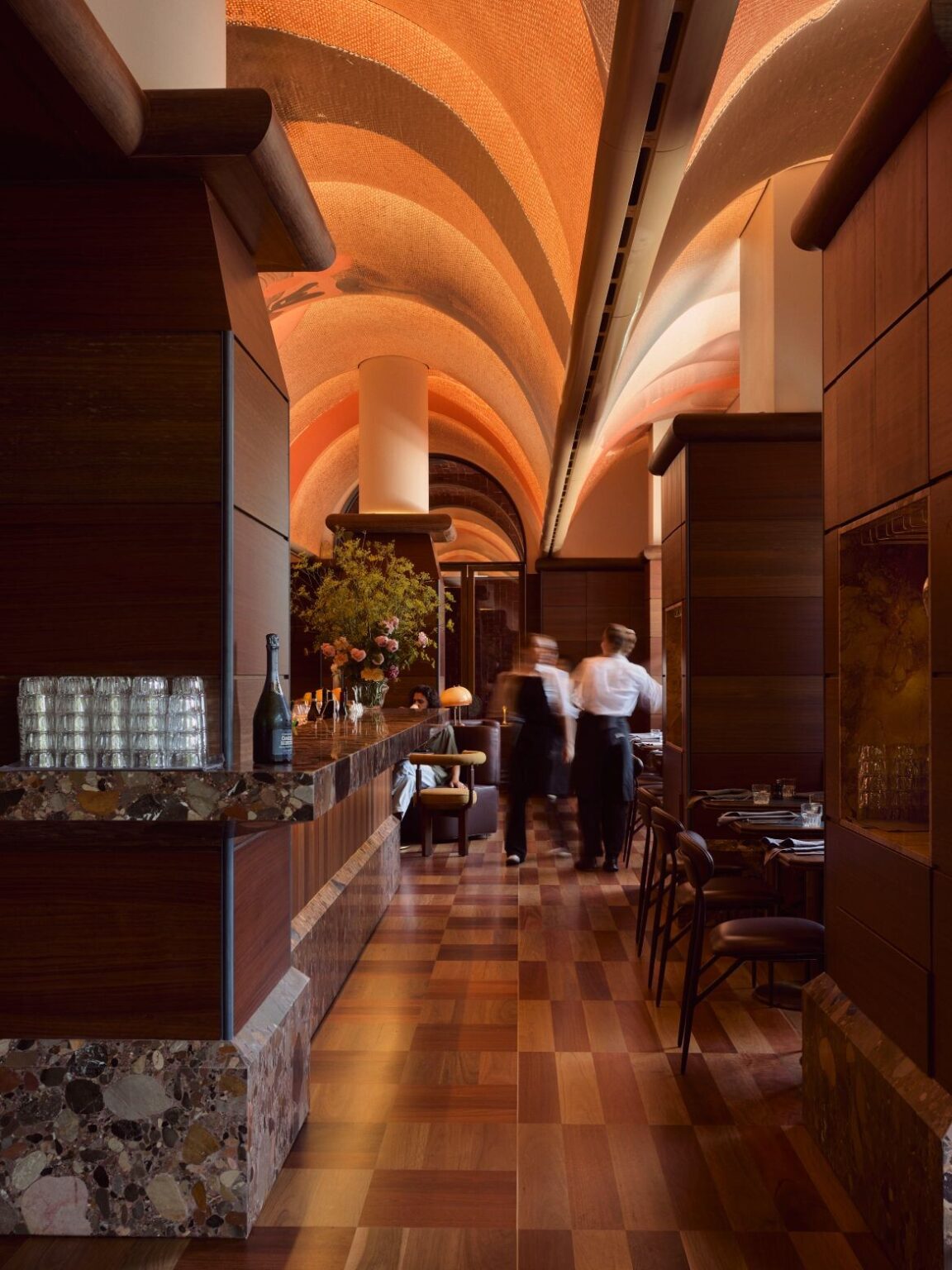 SJB - Bar Julius | IndesignLive