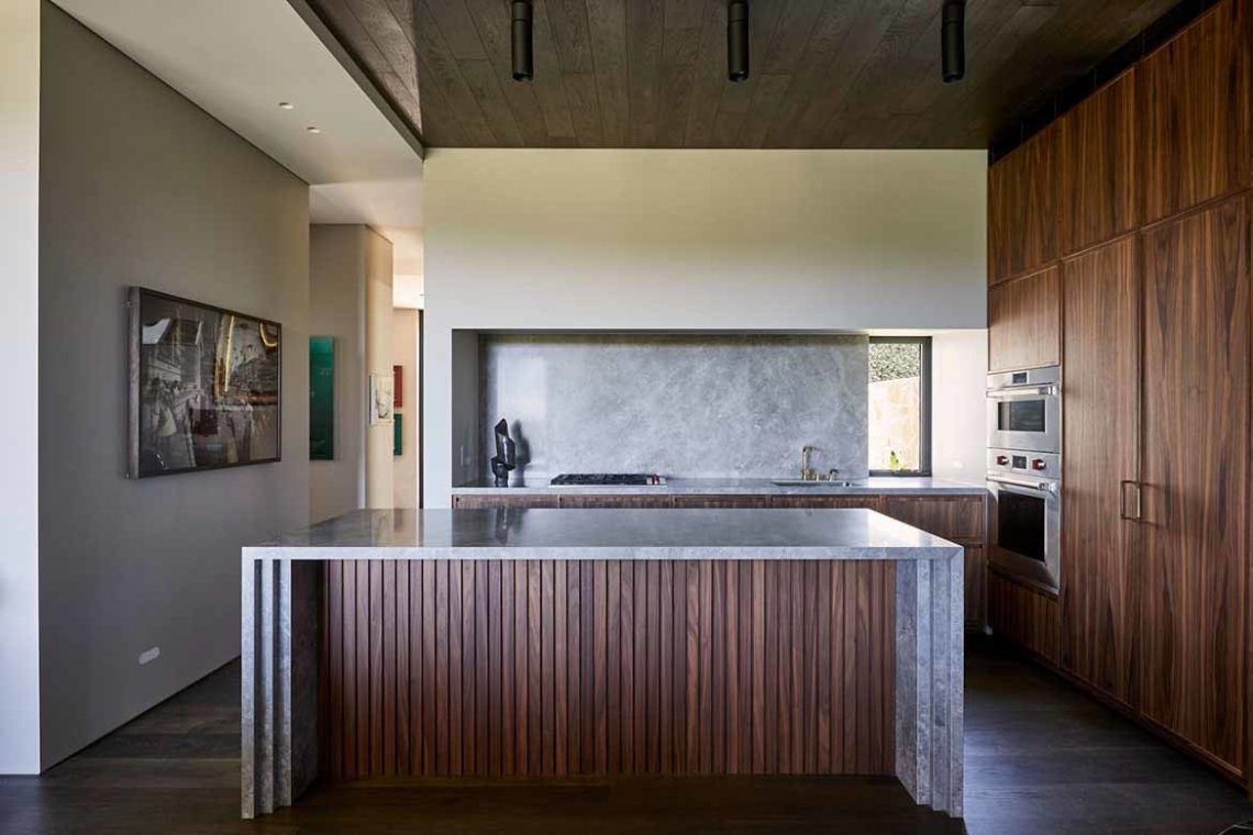 10 Best Butler's Pantry Ideas, Layouts & Designs