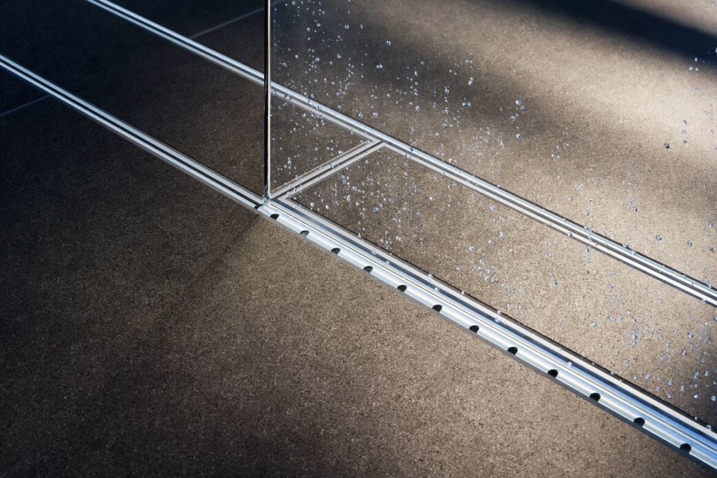 Stormtech - 120SCS Shower Screen Support | IndesignLive