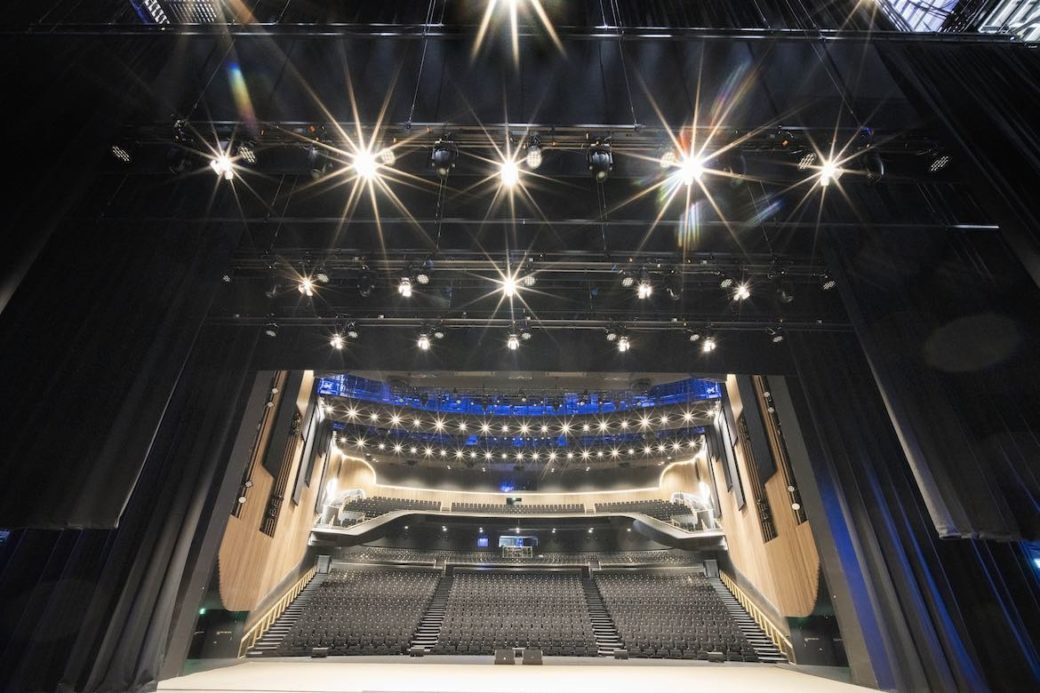 Striking opulence of the Sydney Coliseum Theatre by Cox | IndesignLive