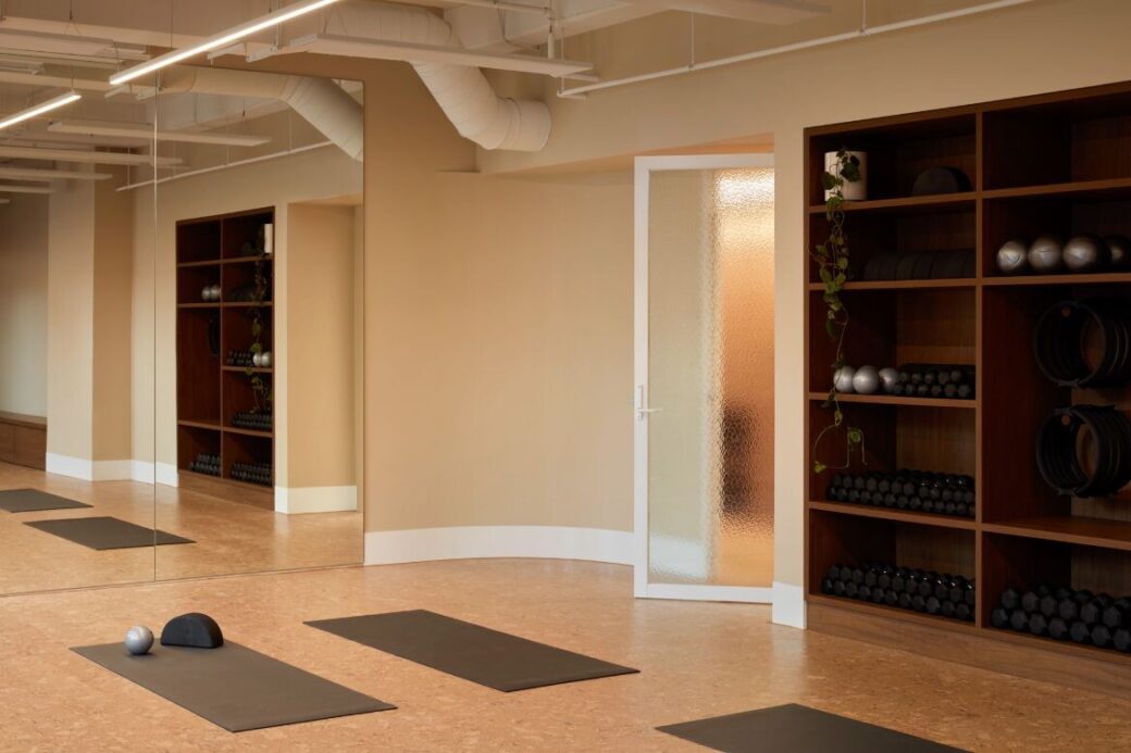 Made For - Club AM:PM | IndesignLive