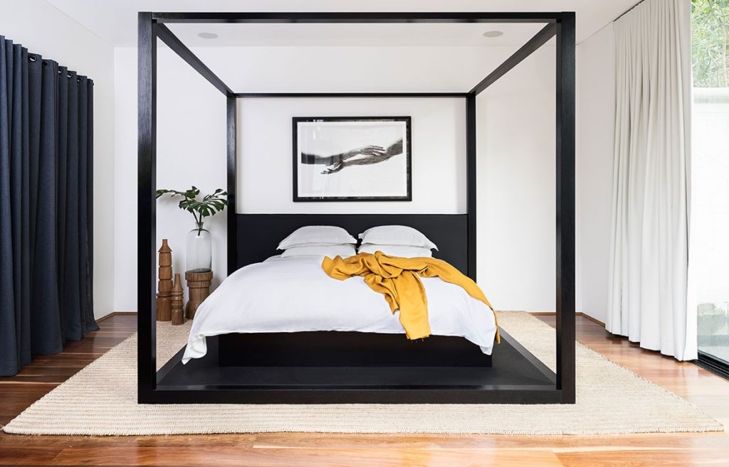 Four Post Bed - Vela | IndesignLive