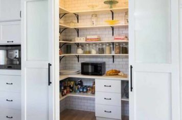 Kitchen With Butler’s Pantry Floor Plans & Design Ideas