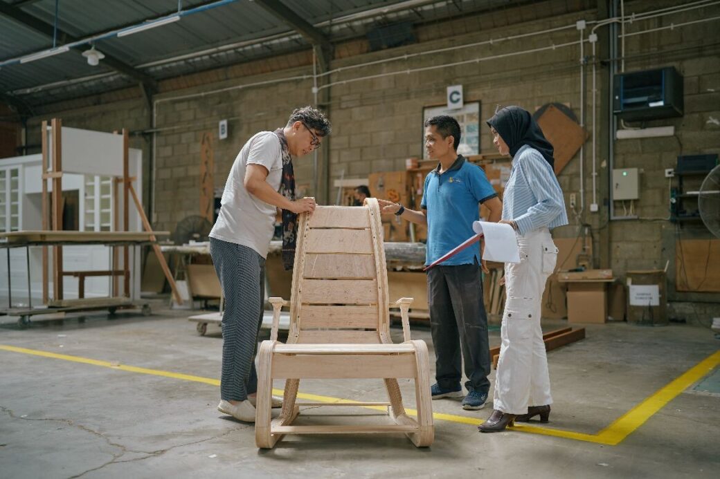 Dynamic Southeast Asian design with American hardwood