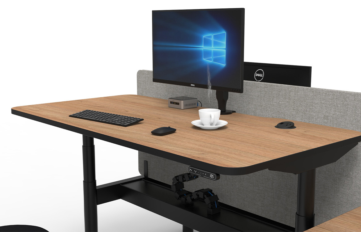 Alto 120 degree workstation | AWM | Indesignlive The Collection