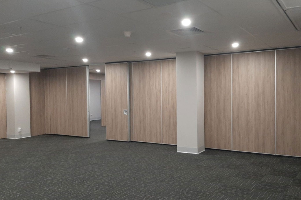 Series 100 Operable Wall - Bildspec | IndesignLive