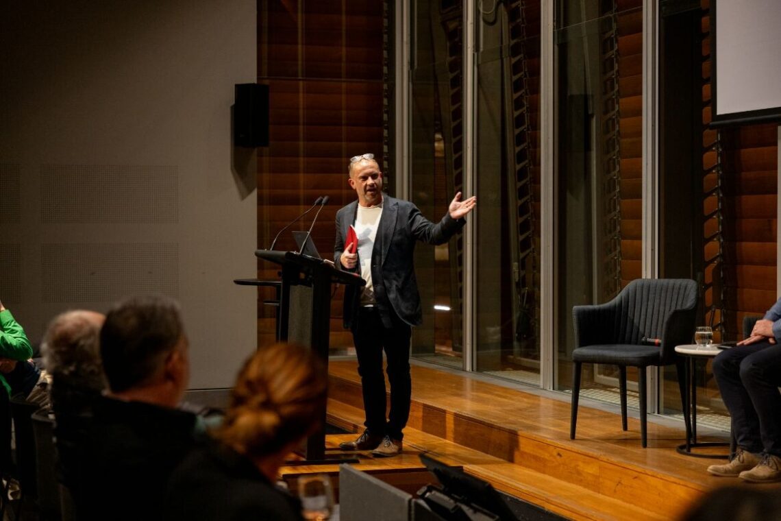 An argument of architects | IndesignLive