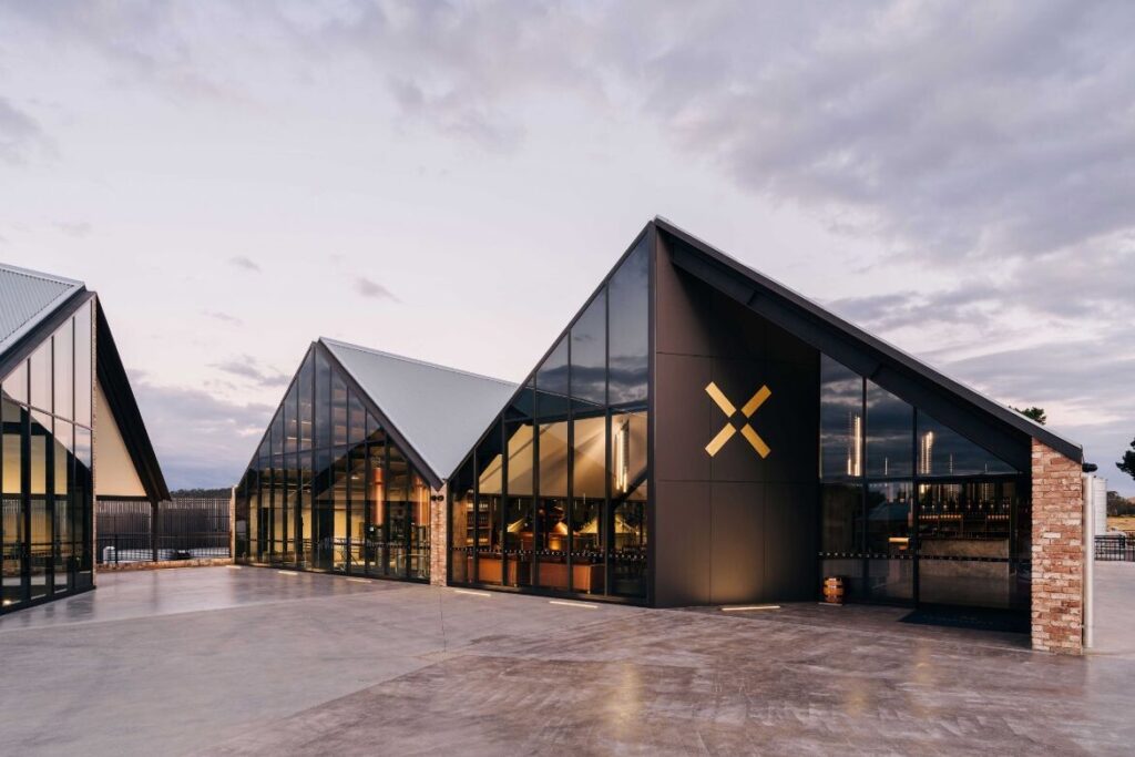 Cumulus' immersive whisky distillery in Tasmania | IndesignLive