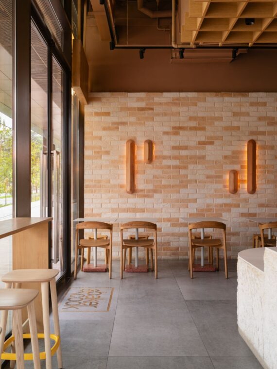 Hot Design Folks - Bakery & Pizzeria in Singapore | IndesignLive