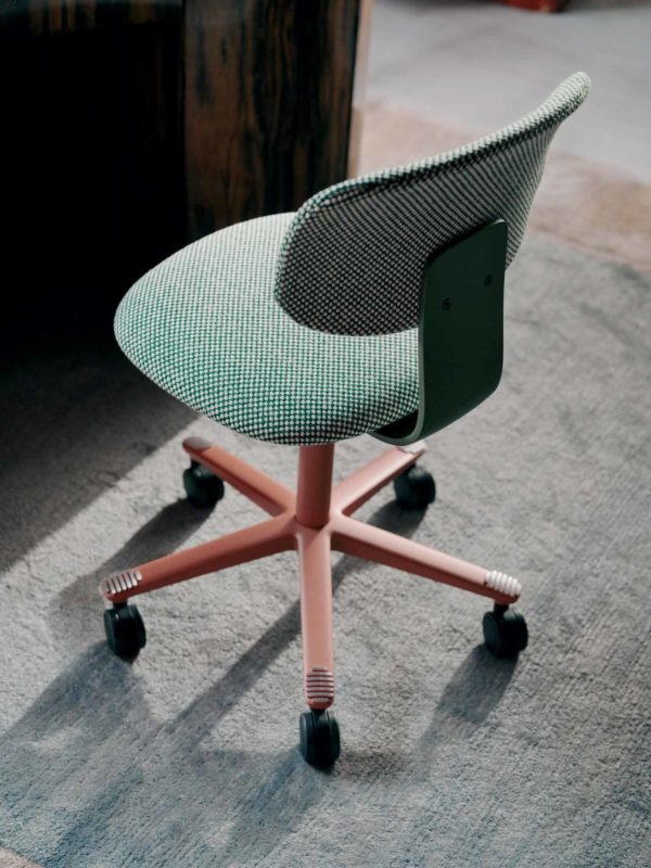 Flokk introduces us to the HÅG Tion | IndesignLive