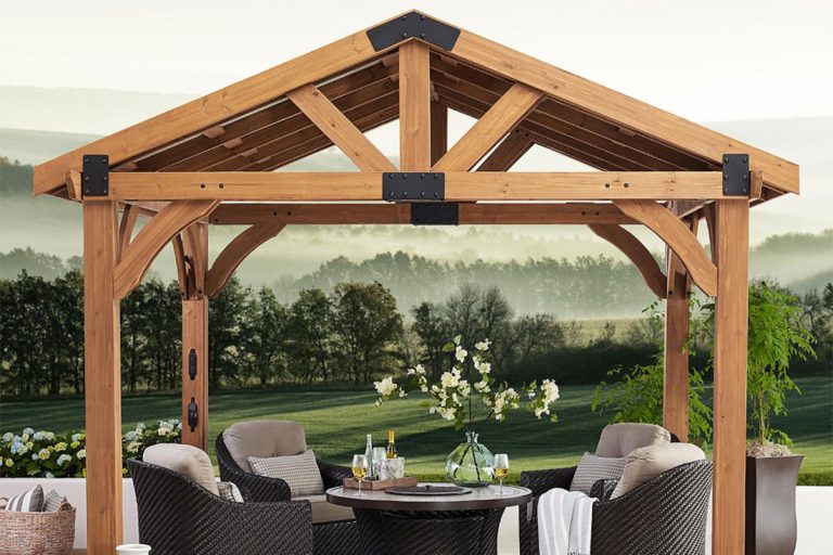 4 Deck Roof Ideas: How To Design The Perfect Covered Deck? | IndesignLive