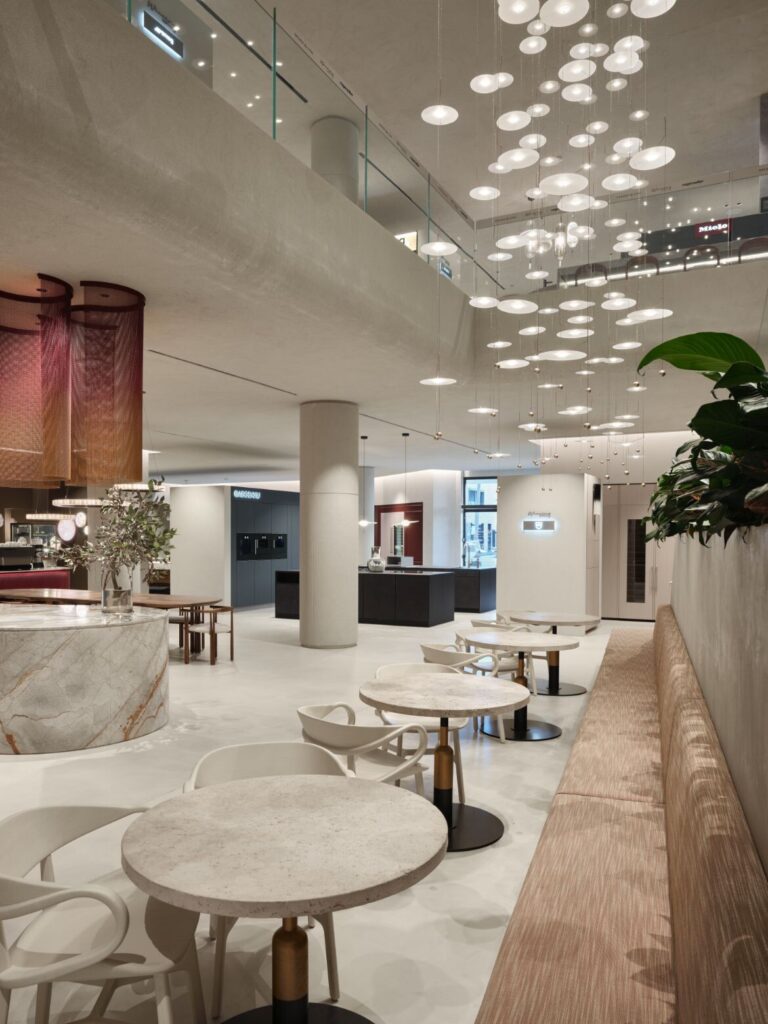 Winnings launches new showroom | IndesignLive