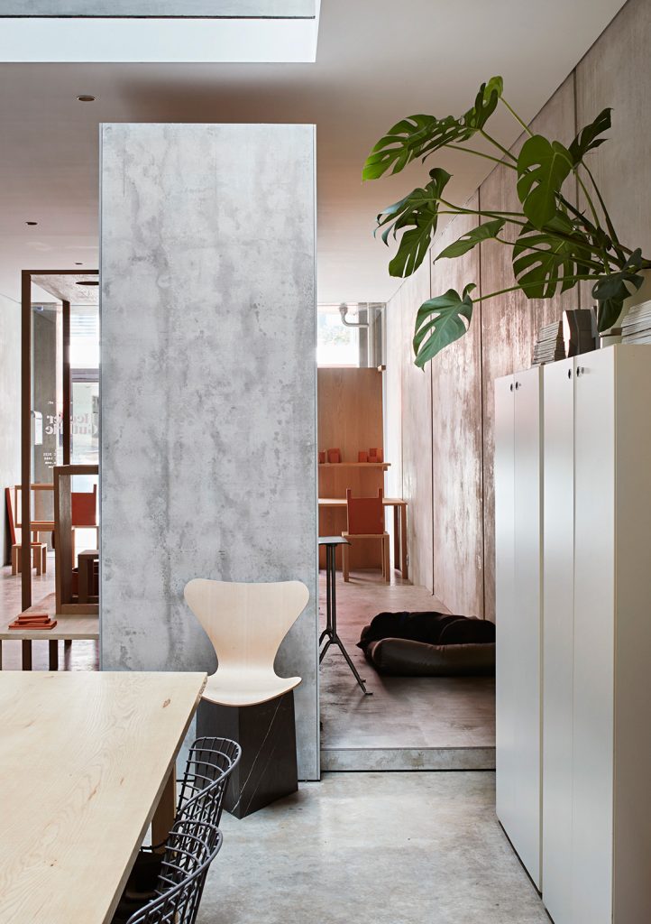 10 pet friendly workplaces that deserve design kudos | IndesignLive