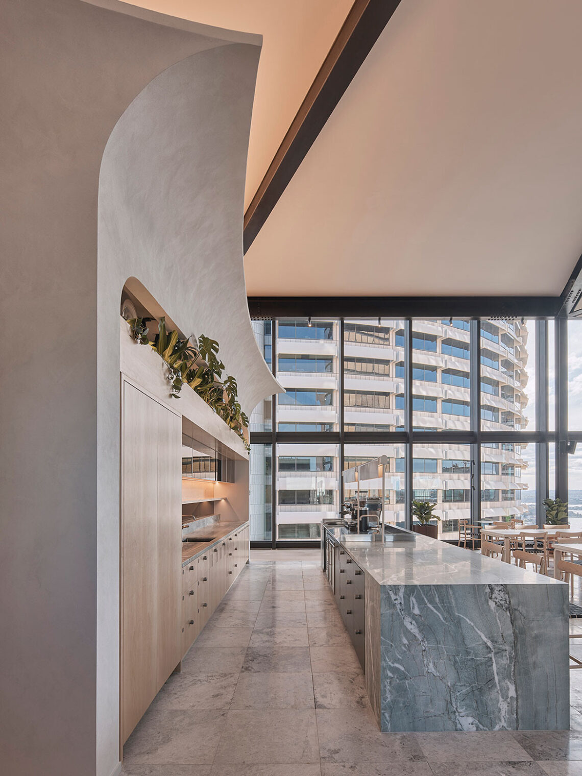 The Crown and the Canopy - Hammond Studio | IndesignLive