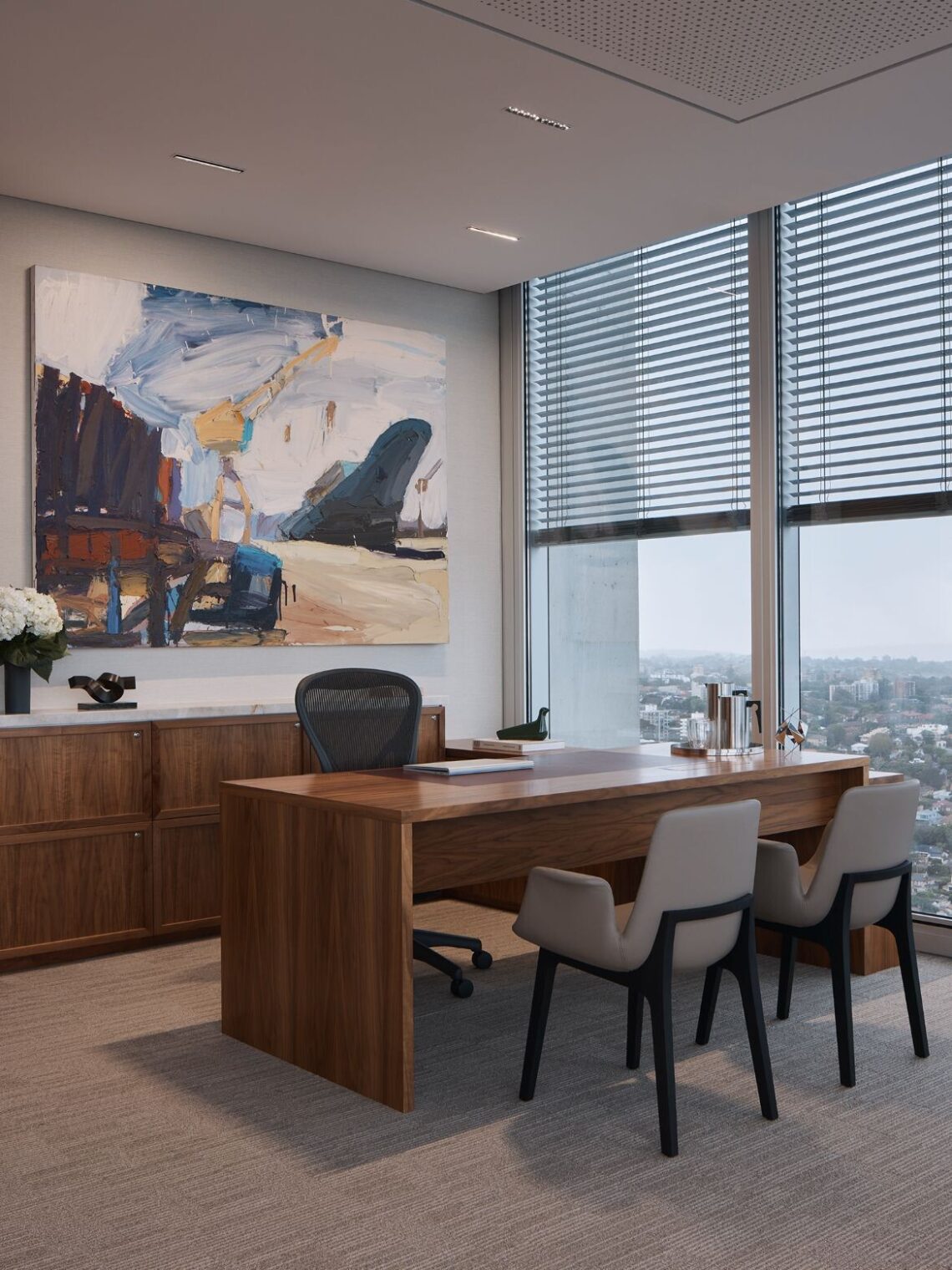 Hammond Studio - Executive Office | IndesignLive