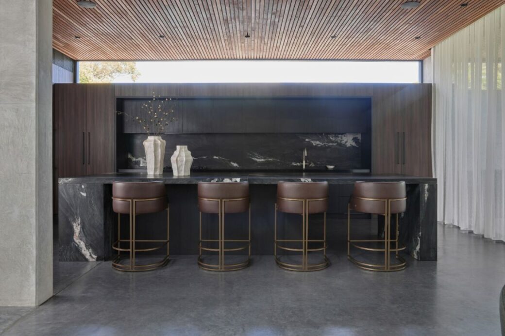WK Stone - Burraneer Bay Home | IndesignLive