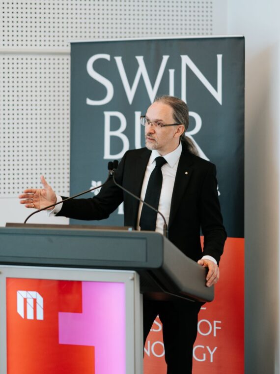 Jefa Greenaway Awarded Honorary Doctorate