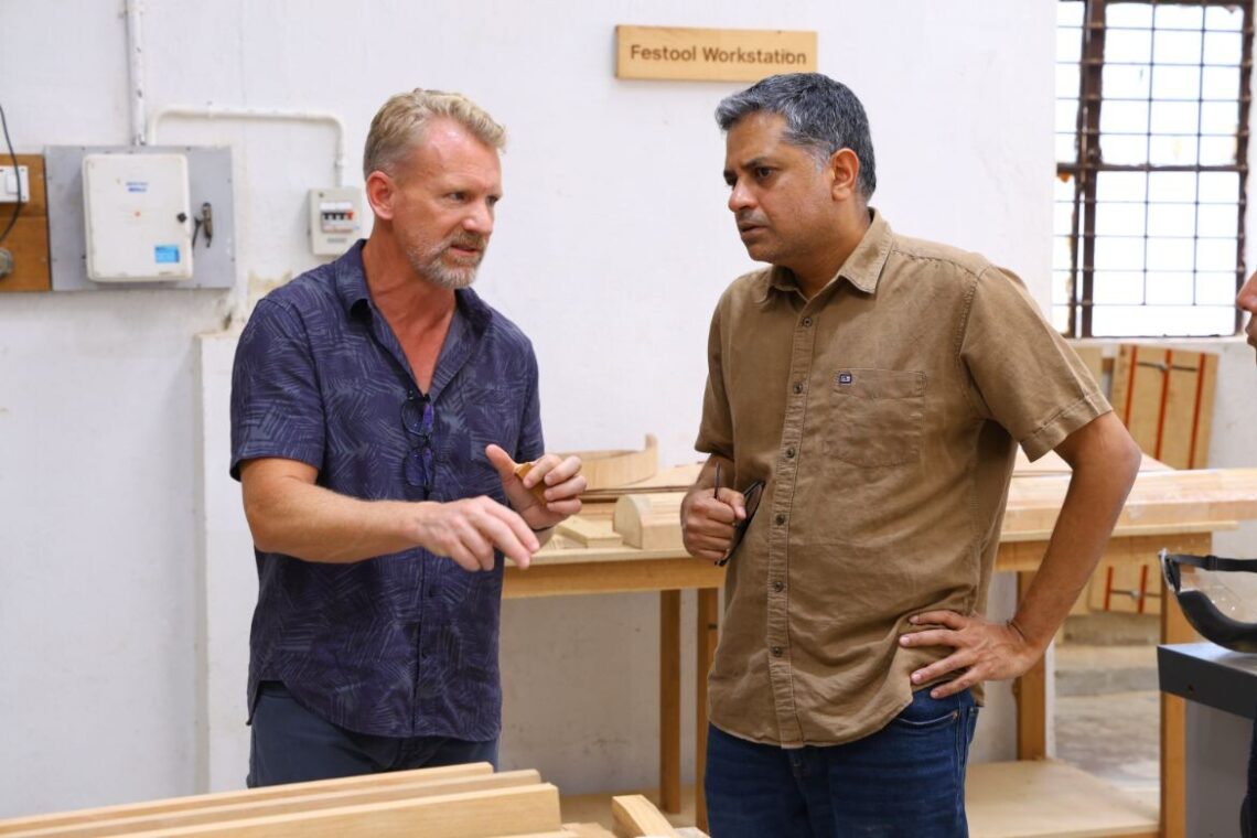 AHEC - Adam Markowitz and Phantom Hands | IndesignLive