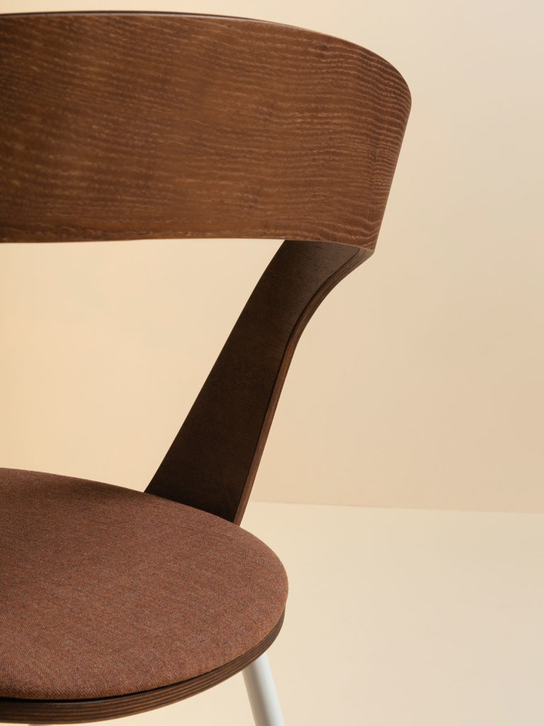 Adam Cornish and Cantarutti's new chair collaboration | IndesignLive