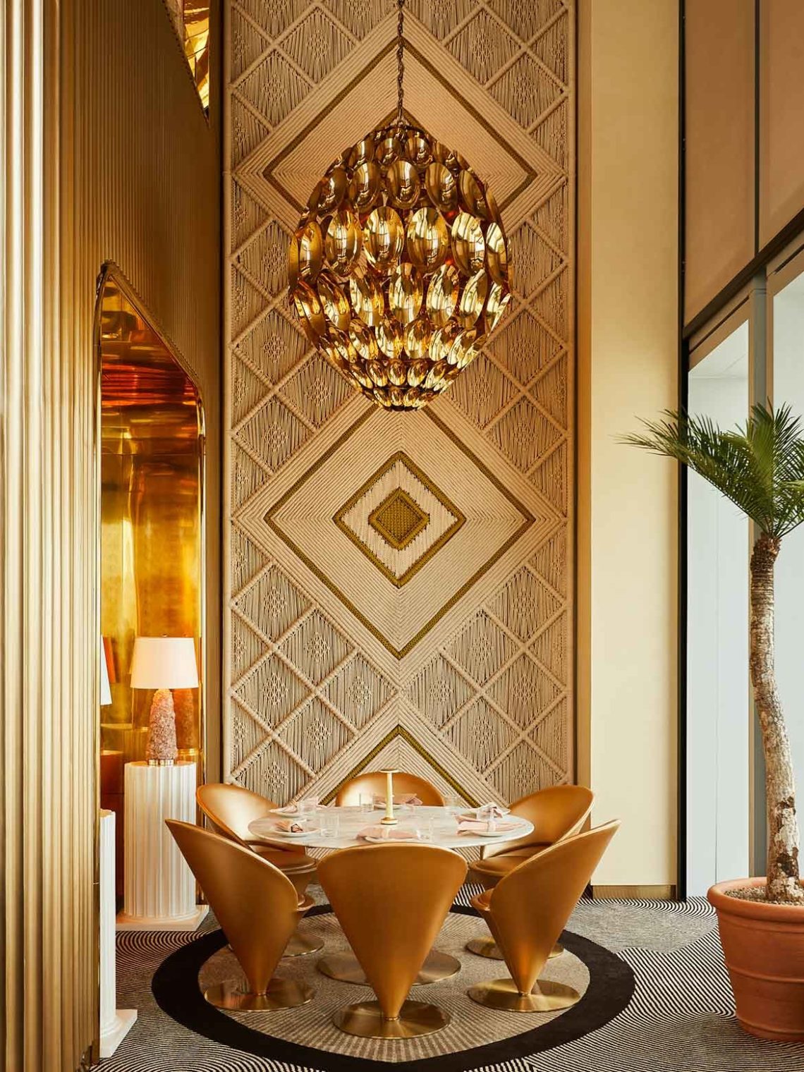 The Standard, Bangkok Mahanakhon is open for stay | Indesign Live ...