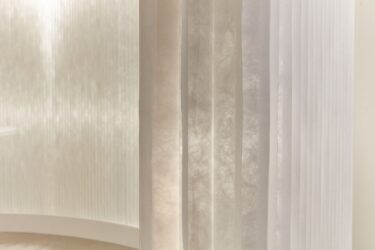 molo available via Seehosu | IndesignLive