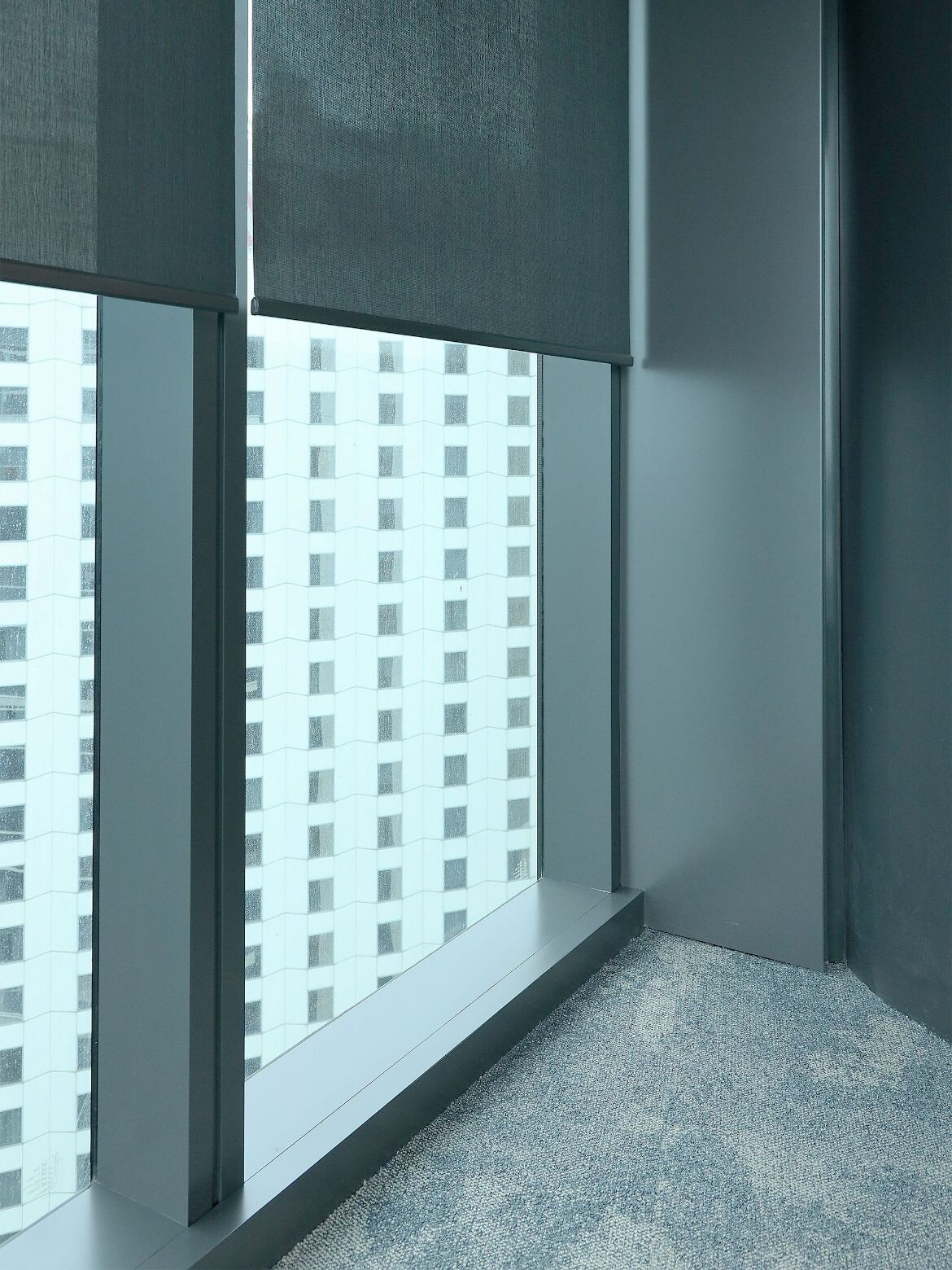 Verosol - Salesforce Tower | IndesignLive