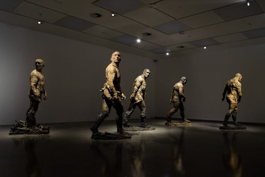 Laurence Edwards - A gathering of uncertainties | IndesignLive