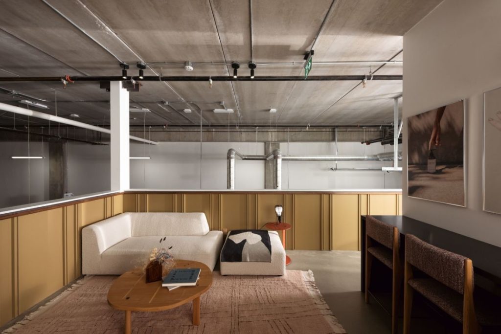 Alera's multifunctional workplace by Studio Roslyn | IndesignLive