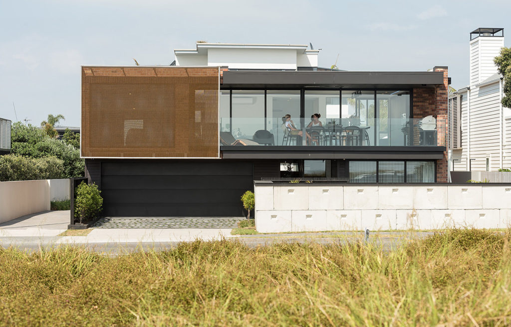 Exterior Residential Screens - Kaynemaile | IndesignLive