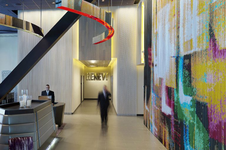 The function and charm of Kriskadecor’s chain link solutions | IndesignLive