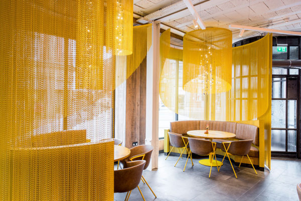 The function and charm of Kriskadecor’s chain link solutions | IndesignLive