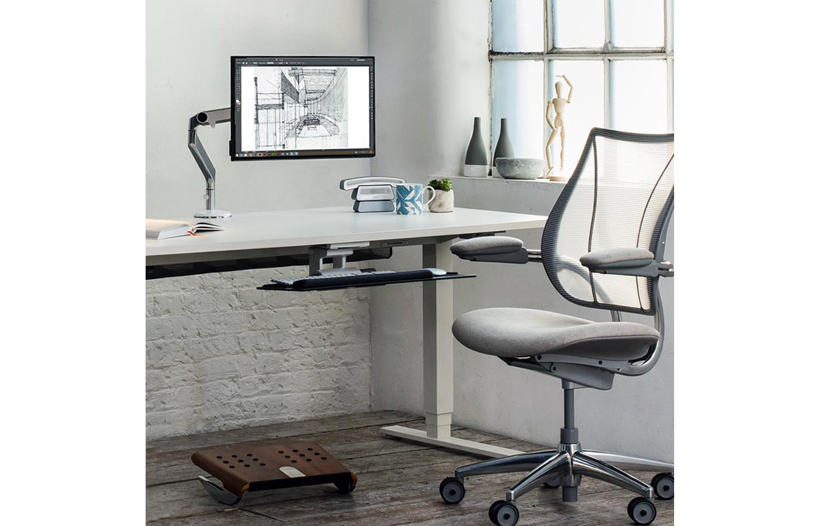 Humanscale M2 Monitor Arm | RJ Office | Indesignlive The Collection