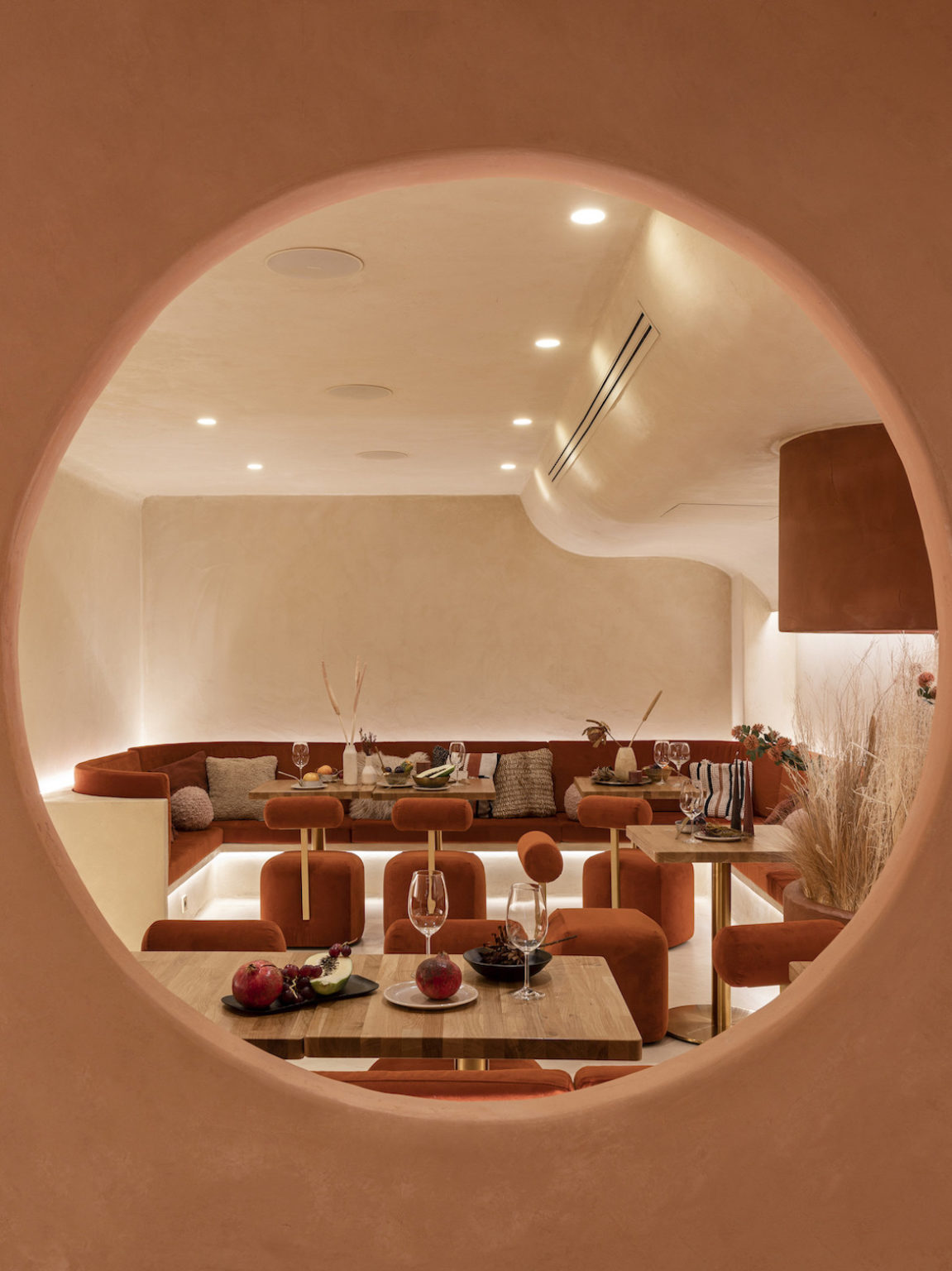 Masquespacio leans towards softer tones and adobe-style architecture ...