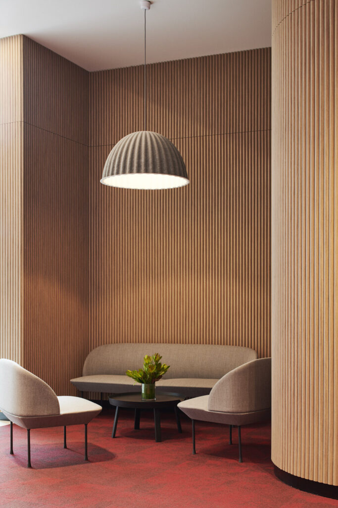 Inside HDR Merlot 2 | IndesignLive