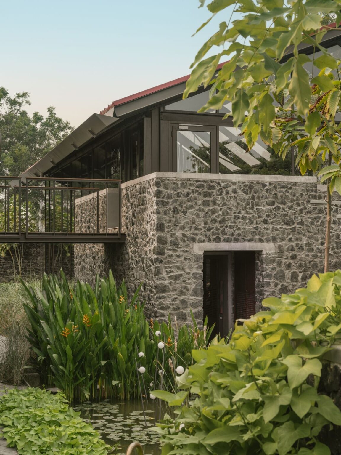 Studio Saransh - Ahmedabad Office | IndesignLive