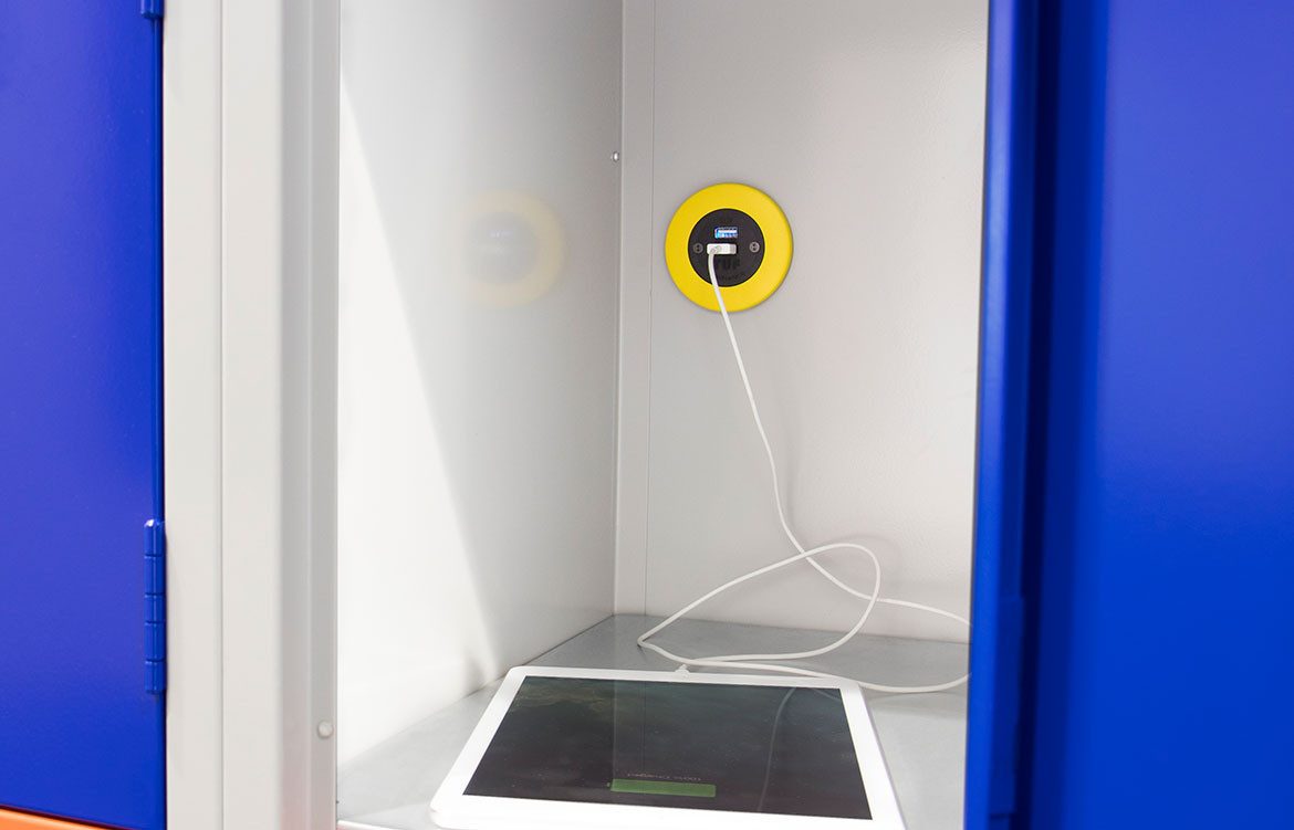 Pip In-Surface Power - OE Elsafe | IndesignLive