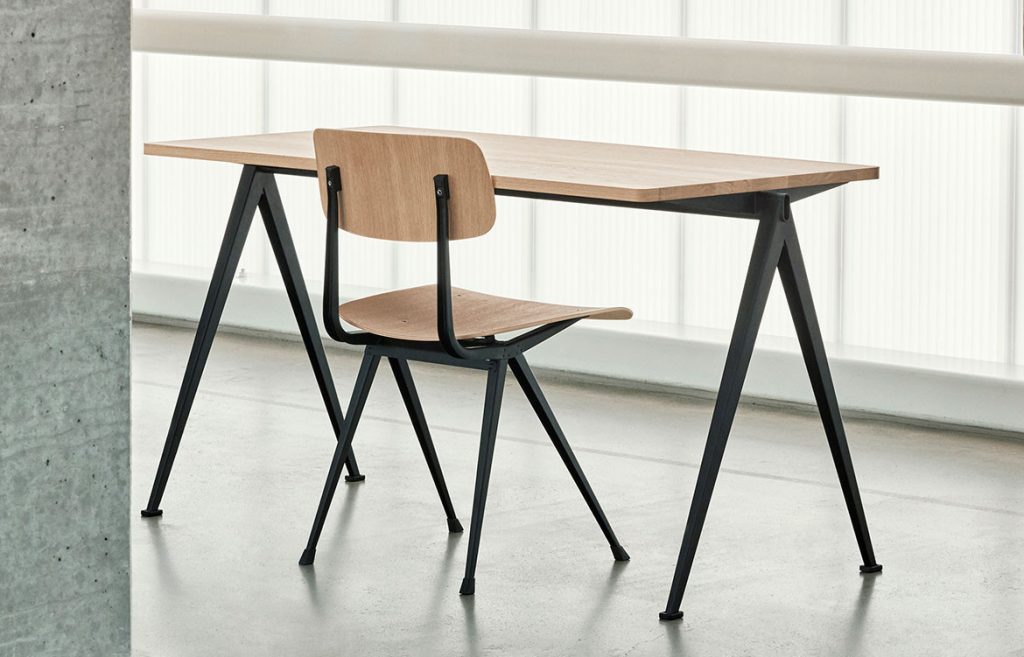 Pyramid Desk 01 - CULT | IndesignLive