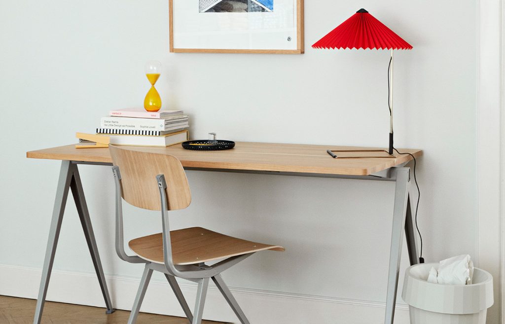Pyramid Desk 01 - CULT | IndesignLive