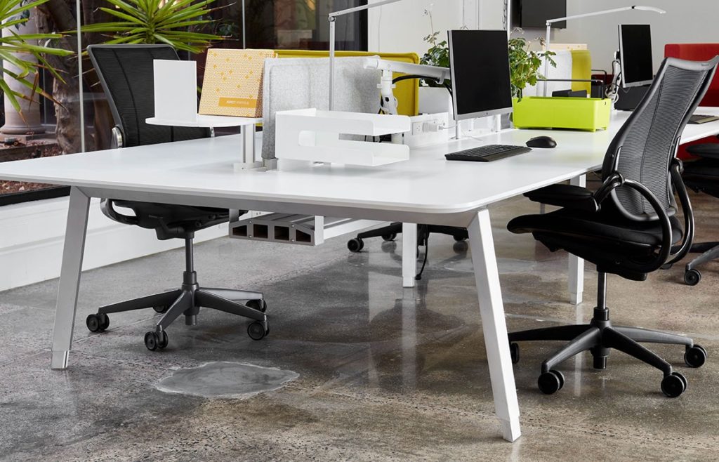 Runway Workstations - Aspect Furniture Systems | IndesignLive