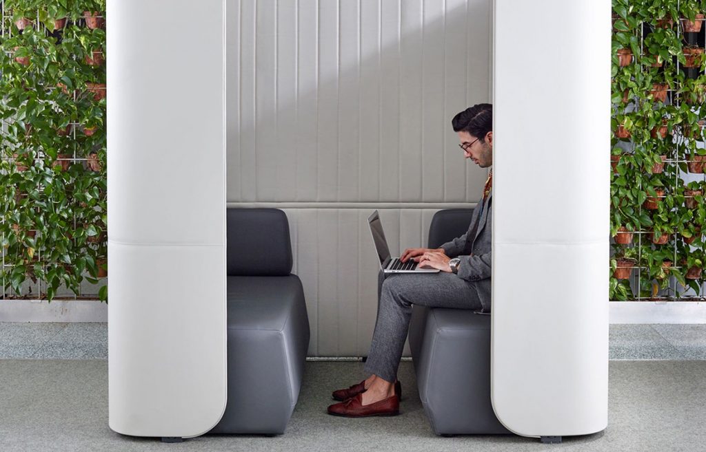 Focus Booth - Schiavello | IndesignLive