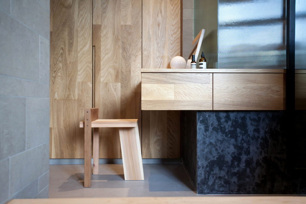 Small In Size, Big In Effect: Taikoo Shing Apartment by Studio Adjective | Indesign Live ...