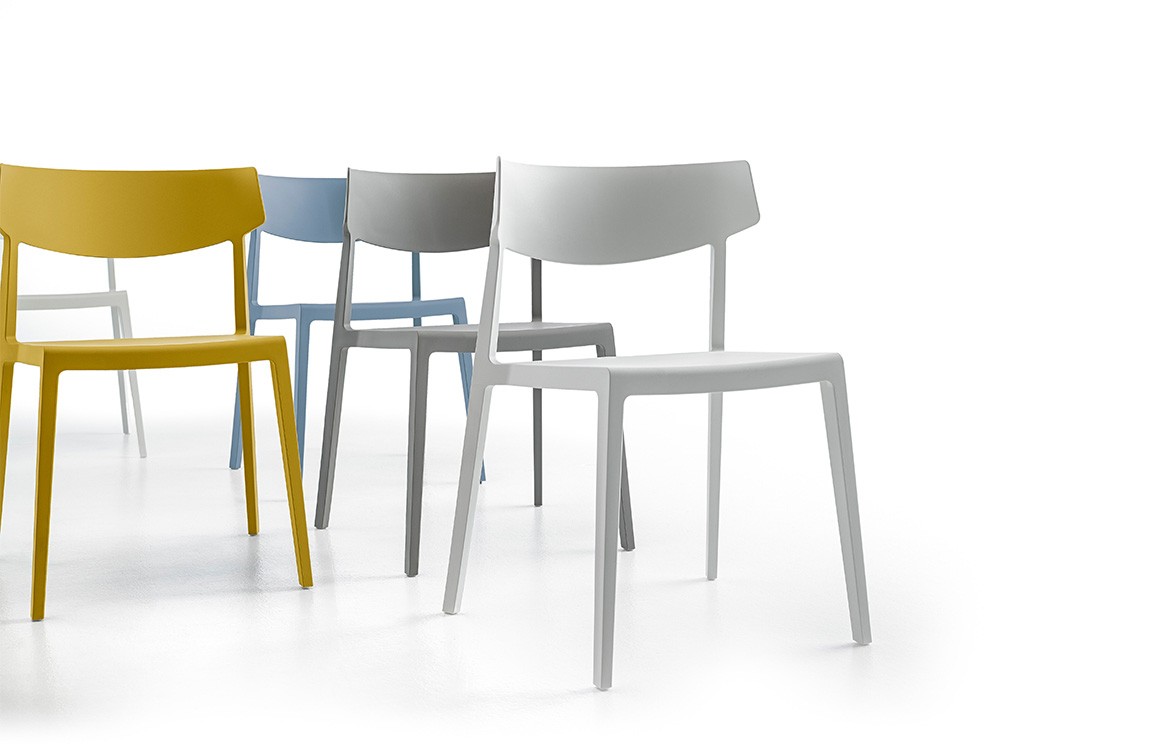 Wing Chair | Tables Chairs and Workstations | Indesignlive Collection