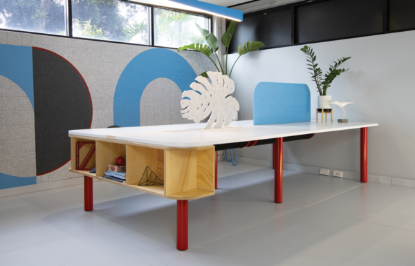 GEN X Table - Diami | IndesignLive