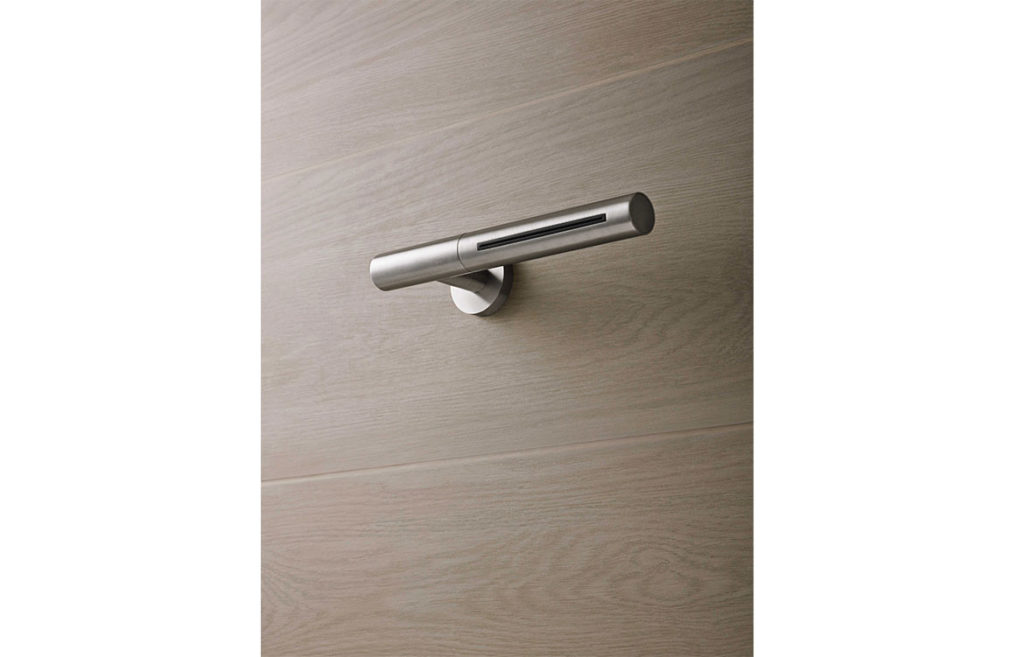 080W WATER-FALL SHOWER | VOLA | IndesignLive