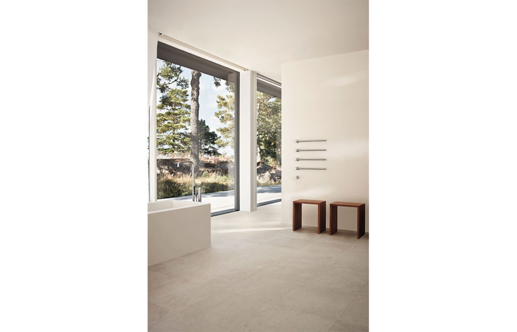 VOLA T39 TOWEL RAIL - VOLA | IndesignLive