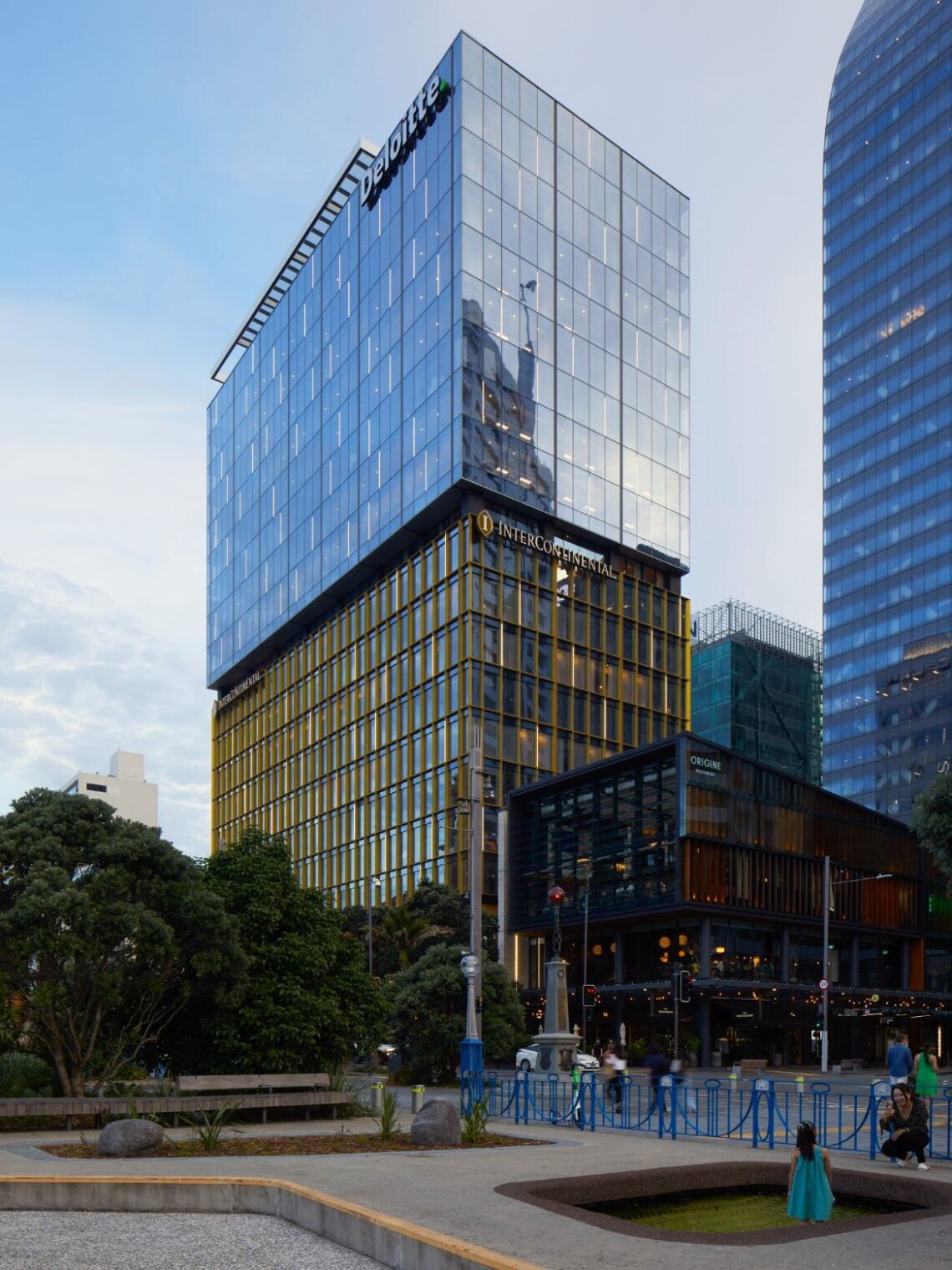 Warren and Mahoney - Te Kaha Deloitte Centre | IndesignLive