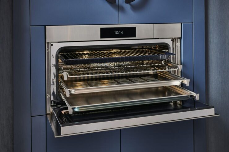 Wolf Convection Steam Oven - Sub-Zero and Wolf | IndesignLive